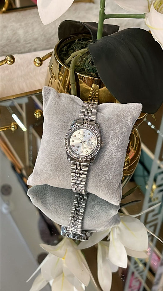 Ladies Watches – Finesse by Rameesha